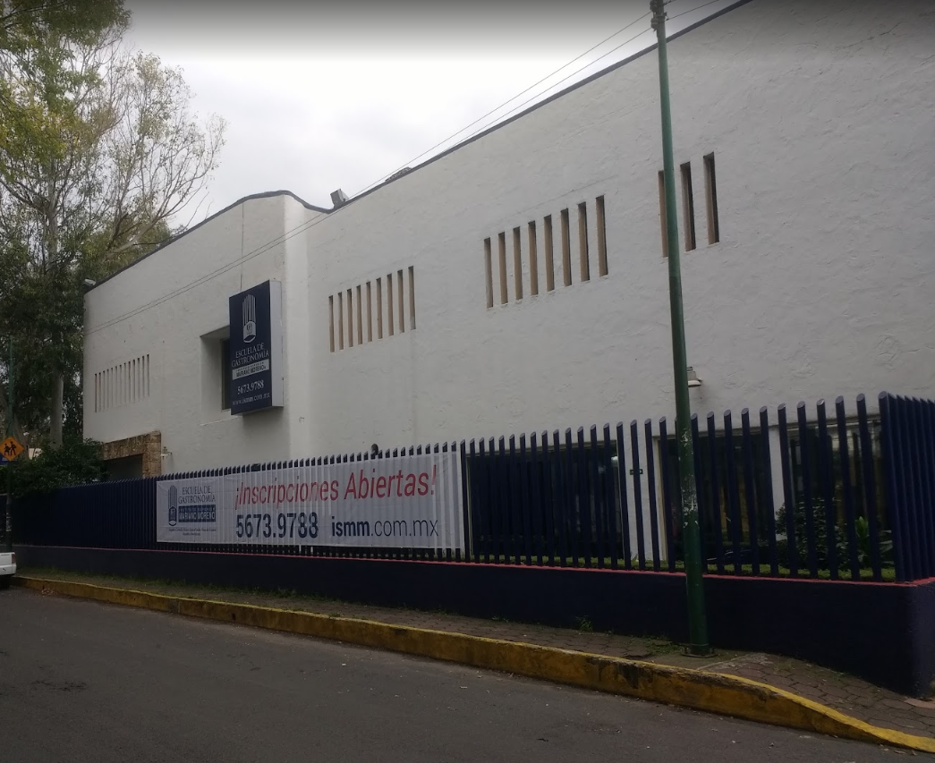 Instituto Superior Mariano Moreno - ¿Quiénes Somos?